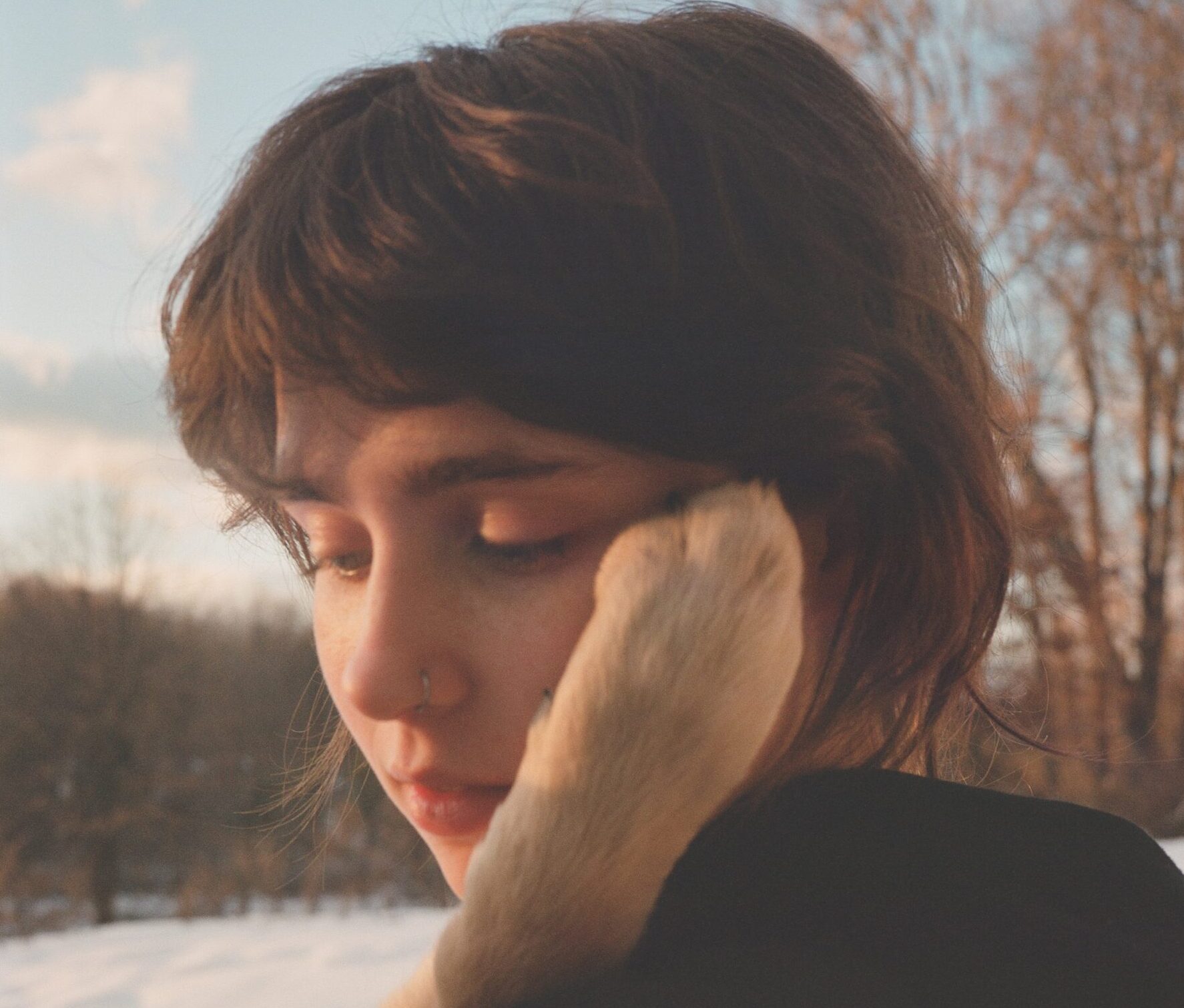 Clairo estrena Sling, su segundo álbum de estudio | Revista Kuadro